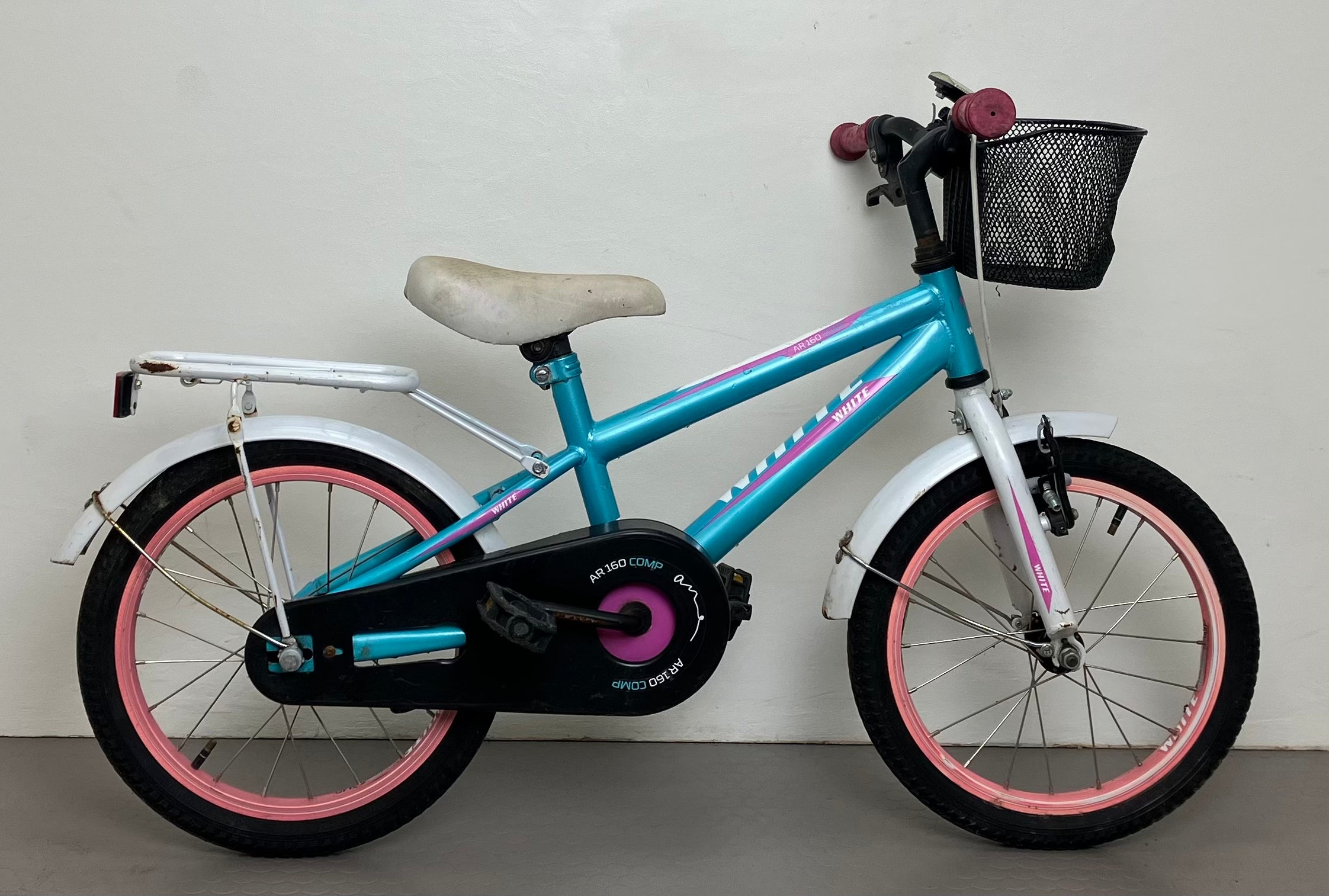 White AR 160 Comp, 16", bättre begagnat skick – Cykeloutlet